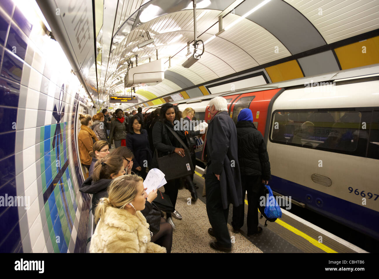 London Underground Train Crowded High Resolution Stock Photography and ...