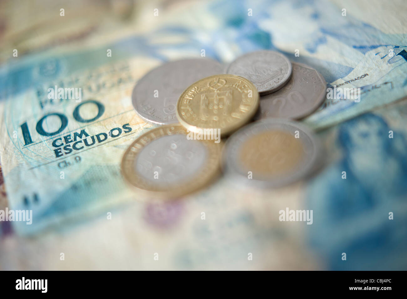 Escudo horizontal hi-res stock photography and images - Alamy