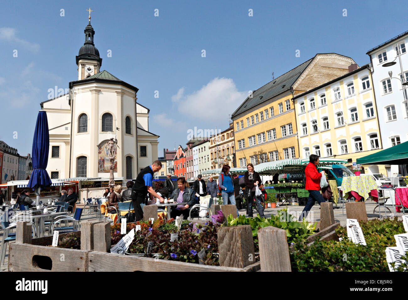 Pavement cafe traunstein hi-res stock photography and images - Alamy