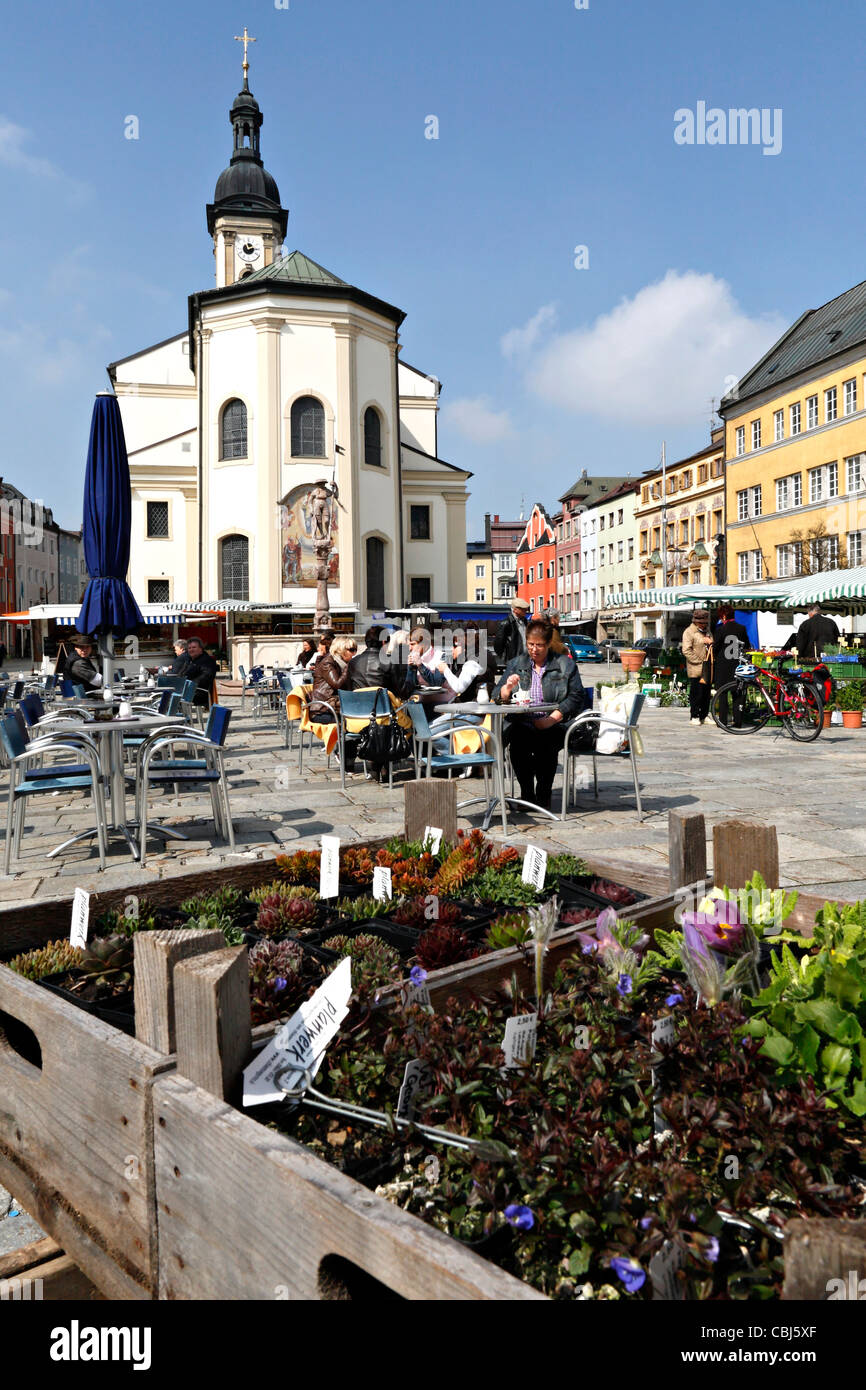 Pavement cafe traunstein hi-res stock photography and images - Alamy
