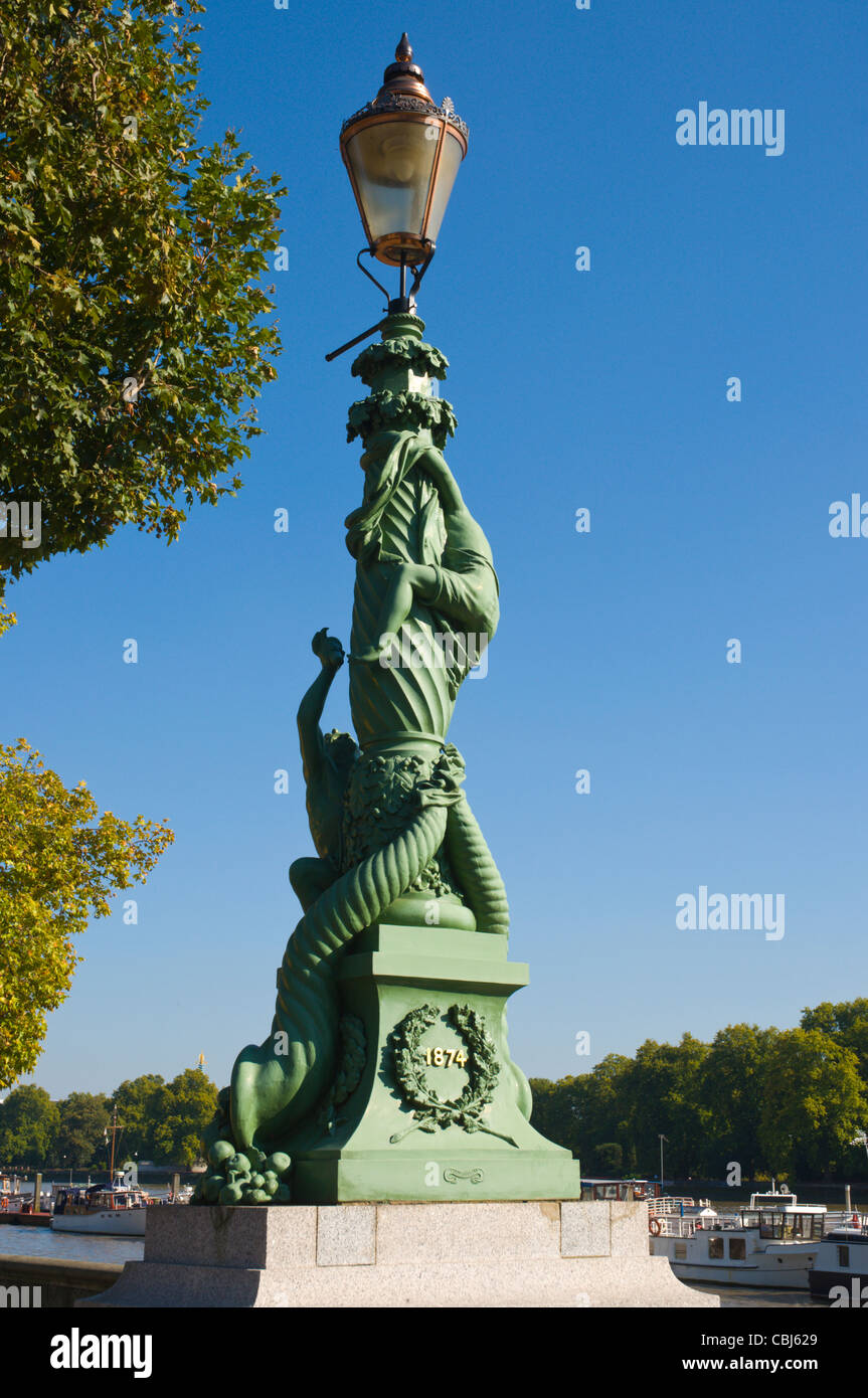 Chelsea Embankment riverside footpath Chelsea borough London England UK ...