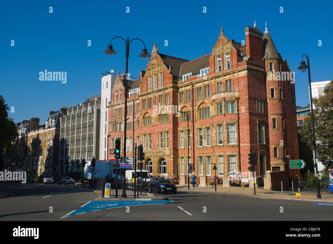 Junction of Grosvenor Road and Chelsea Bridge in Chelsea borough London ...