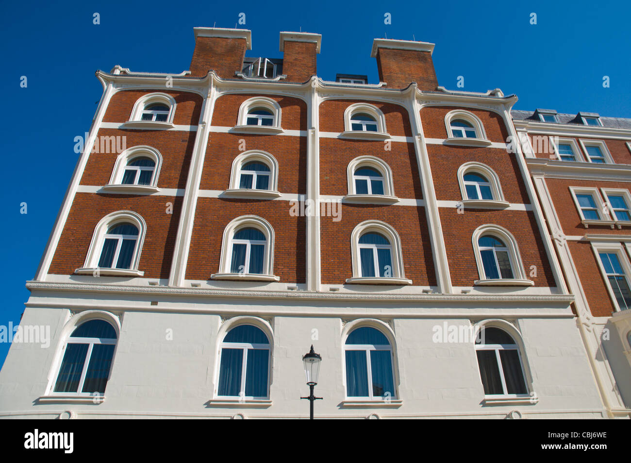 Residential london house hi-res stock photography and images - Alamy