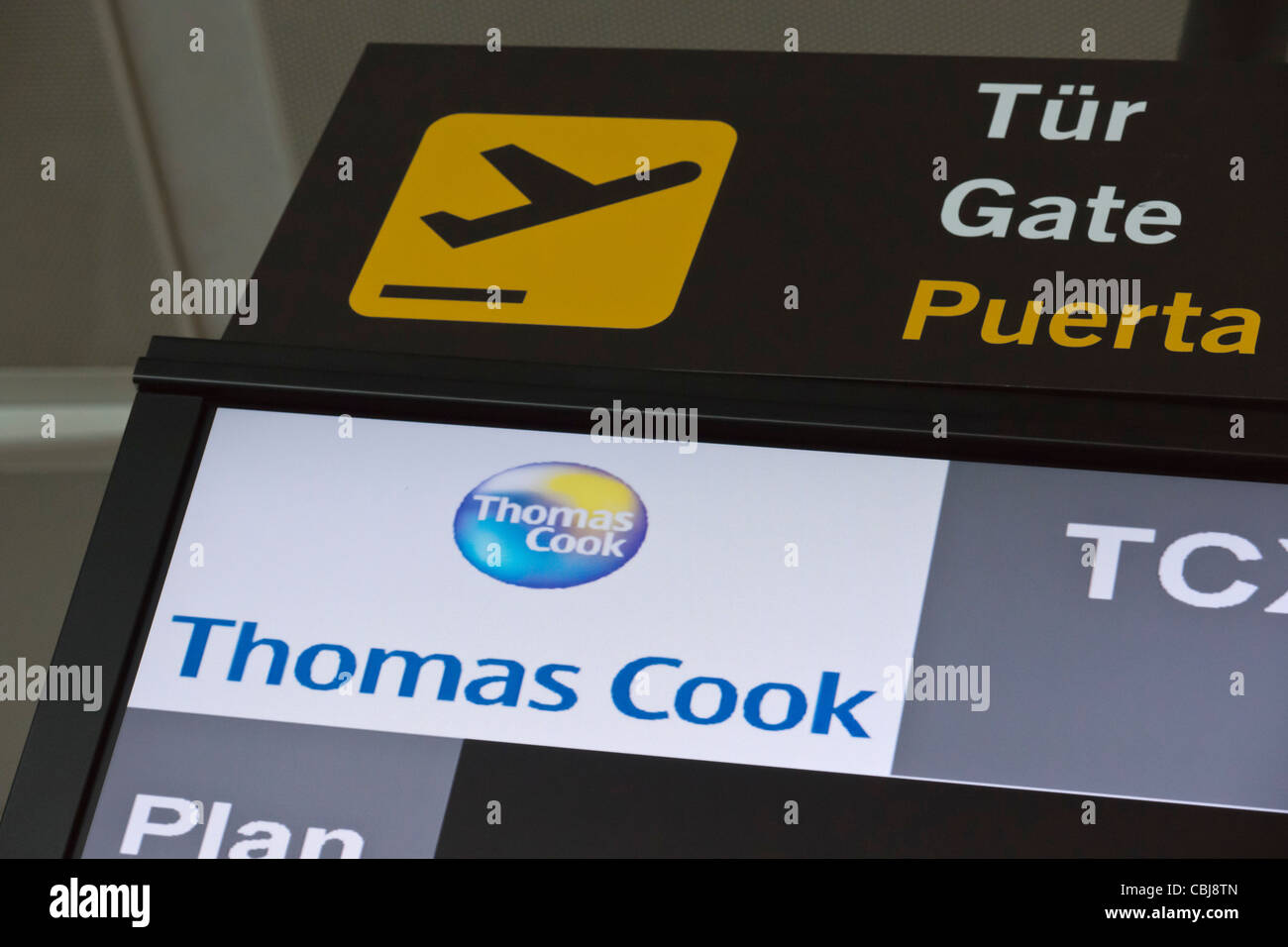 Thomas cook logo sign hi-res stock photography and images - Alamy