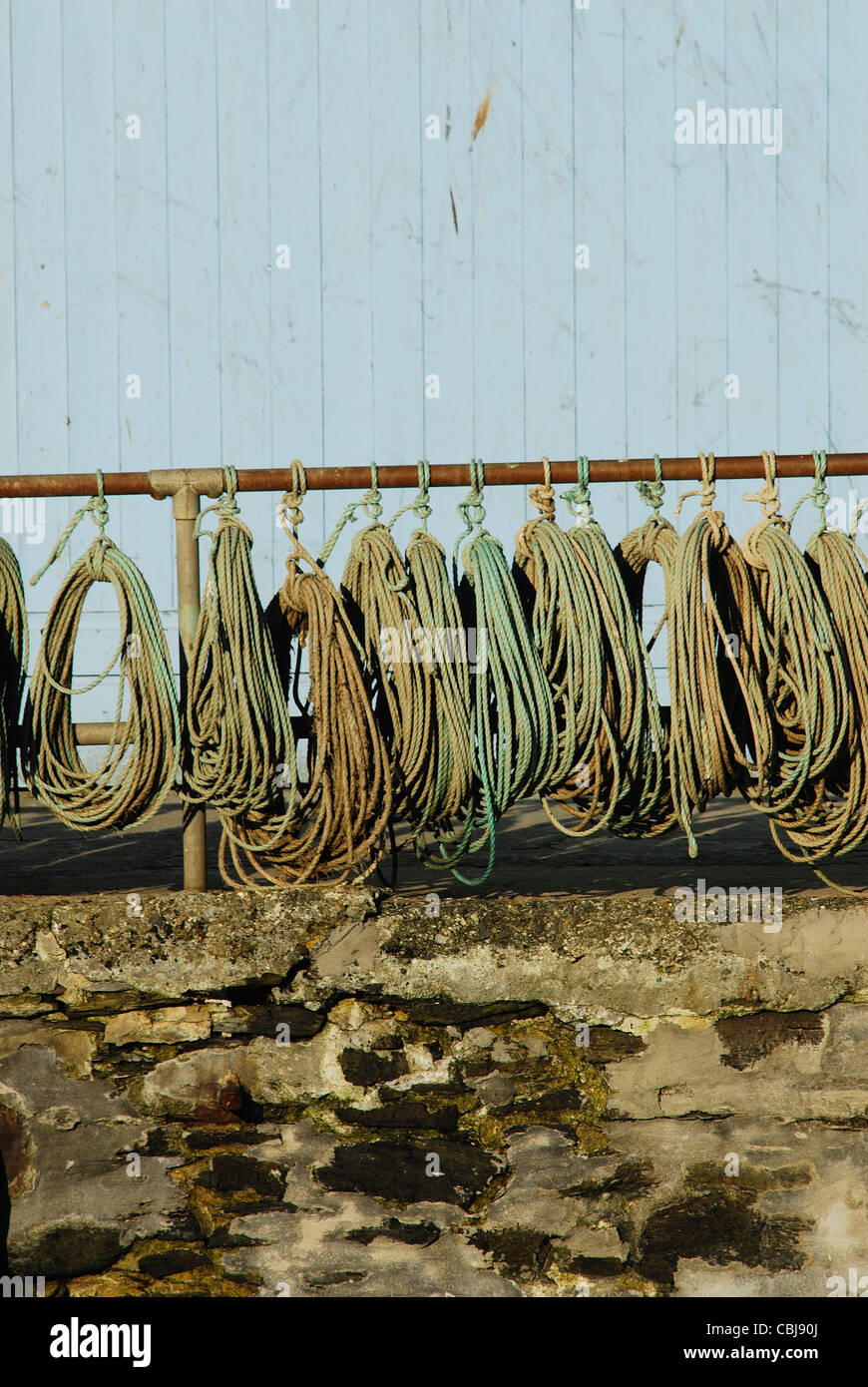 Hanging coil hi-res stock photography and images - Alamy