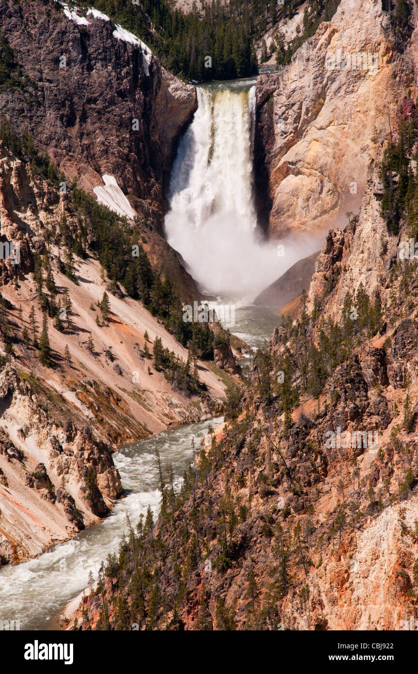 Yellowstone Falls consist of two major waterfalls on the Yellowstone ...