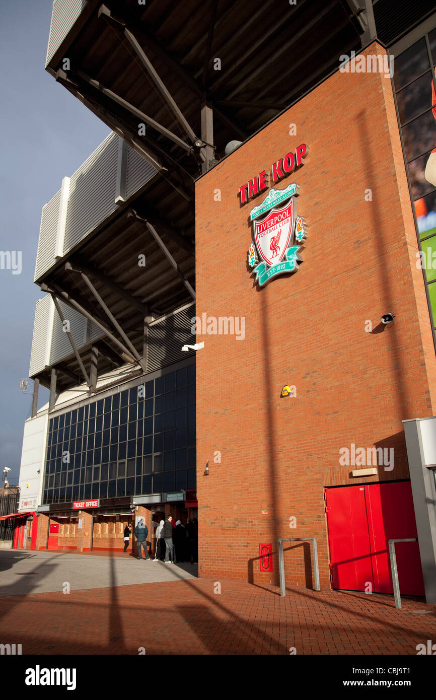 Anfield Stadium Entrance Stock Photos & Anfield Stadium Entrance Stock ...