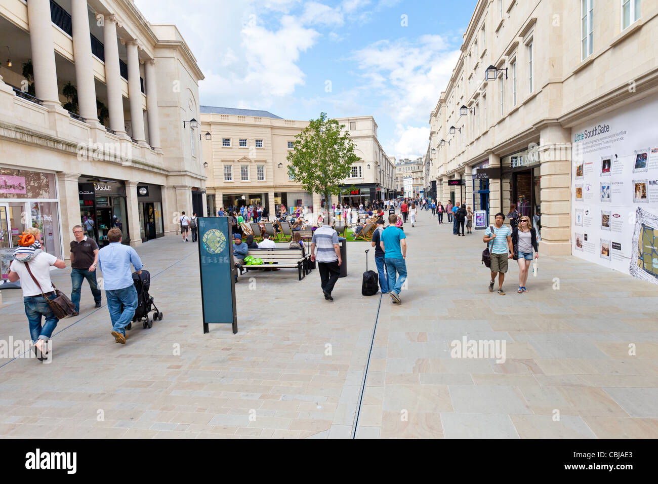 Pedestrian mall walking hi-res stock photography and images - Alamy