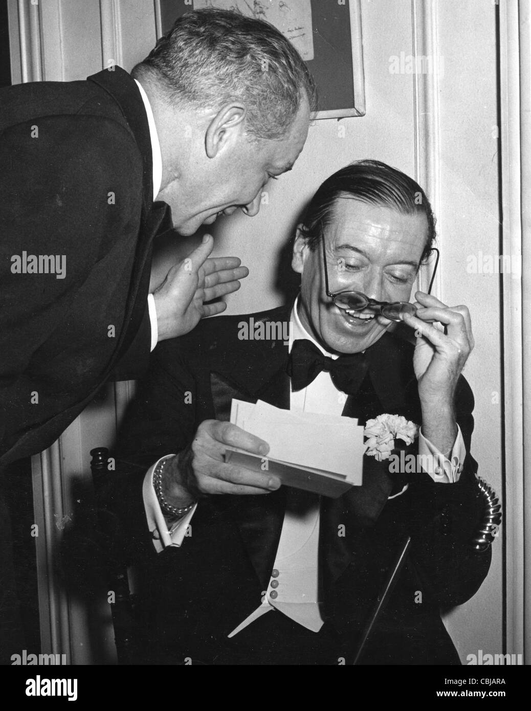 COLE PORTER (1891-1964) US composer at right Stock Photo - Alamy