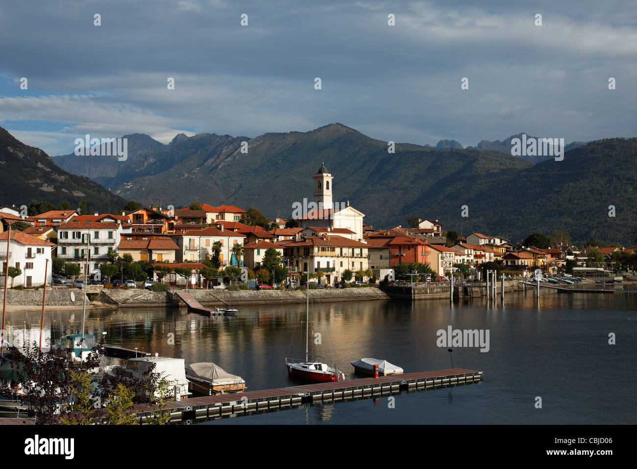 Pier, view over Feriolo, Lago Maggiore, Piedmont, Italy Stock Photo - Alamy