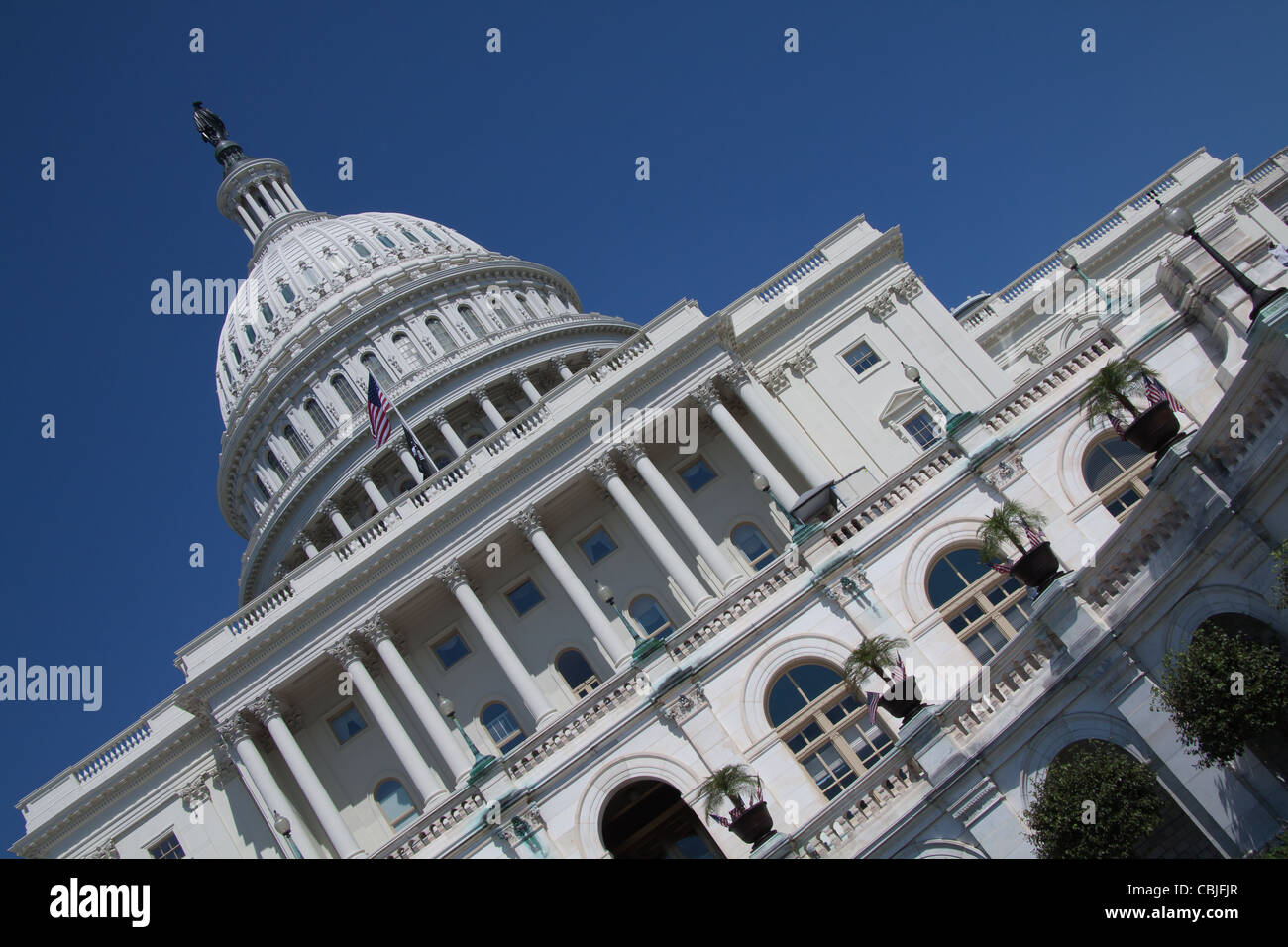 External view of the United States Capitol on Capitol Hill, Washington ...
