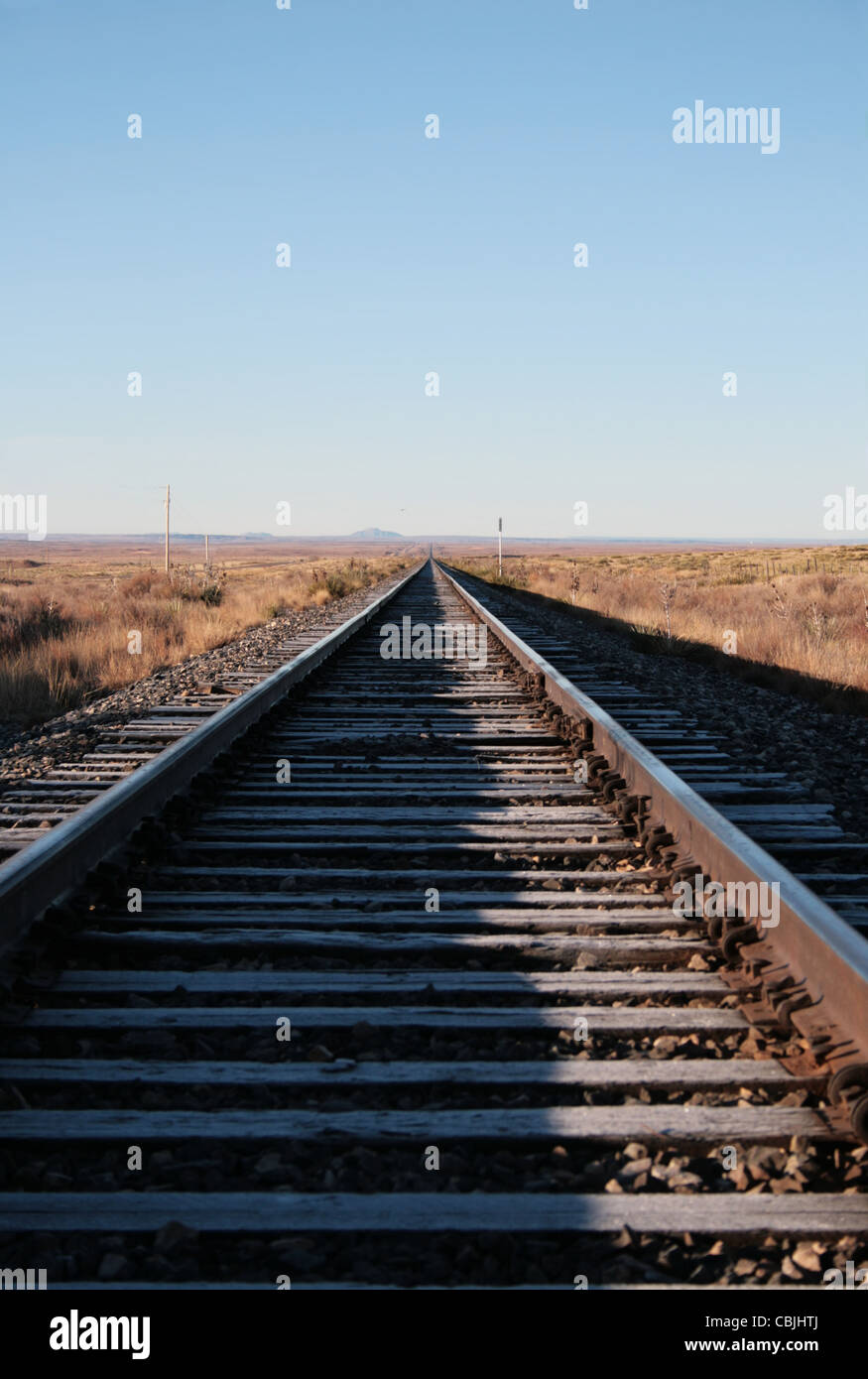 Railroad tracks hi-res stock photography and images - Alamy