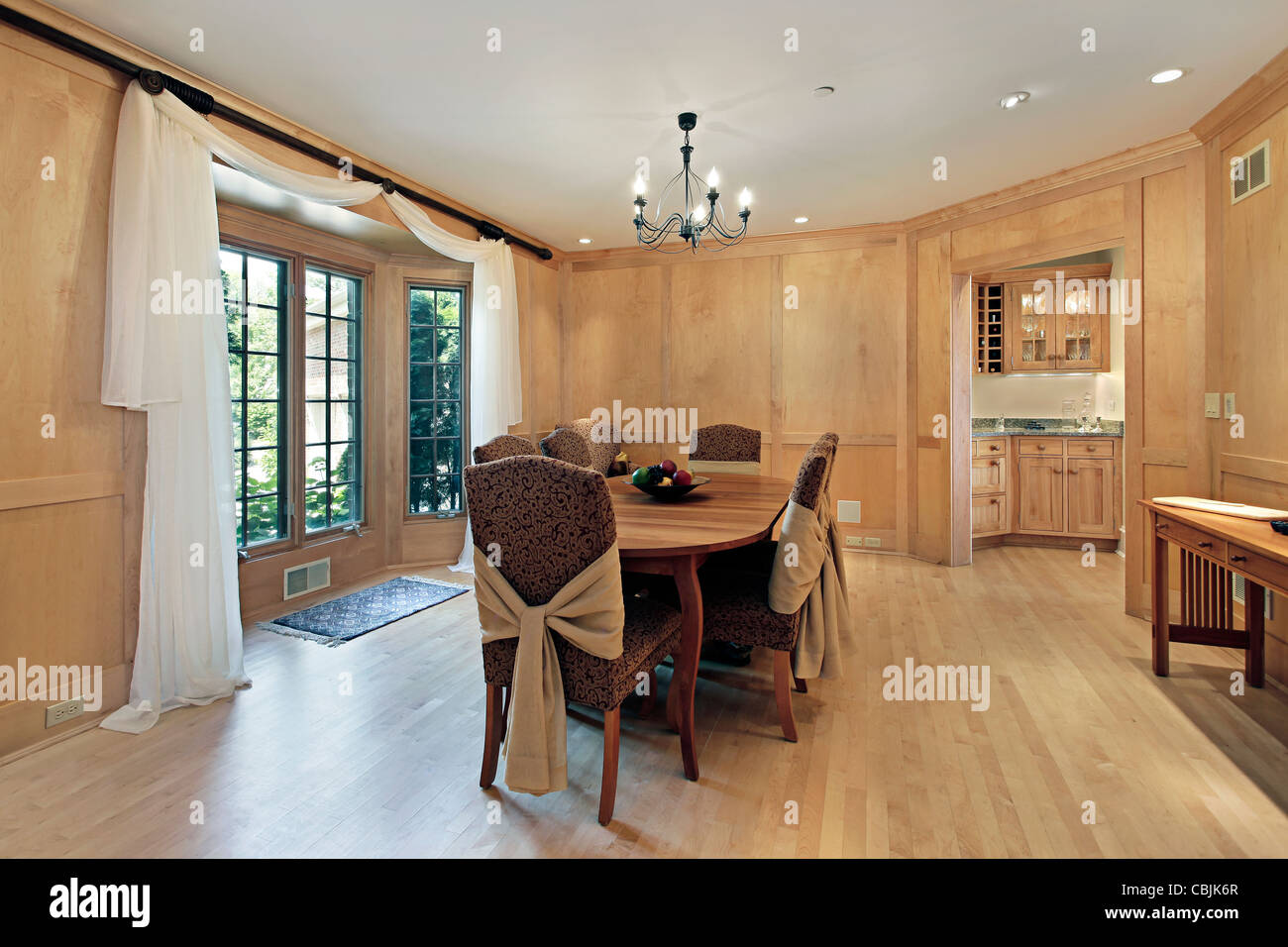 Room paneling hi-res stock photography and images - Alamy