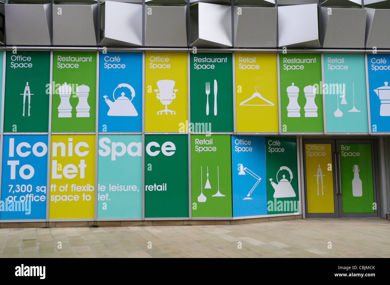 Commercial and retail centre hi-res stock photography and images - Alamy