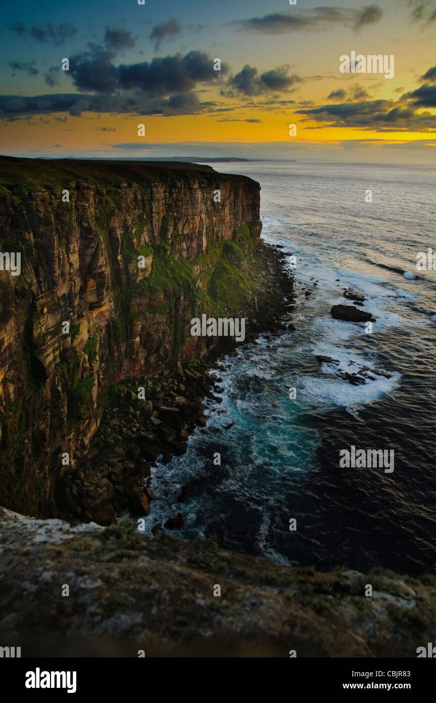 The cliffs dunnet head hi-res stock photography and images - Alamy