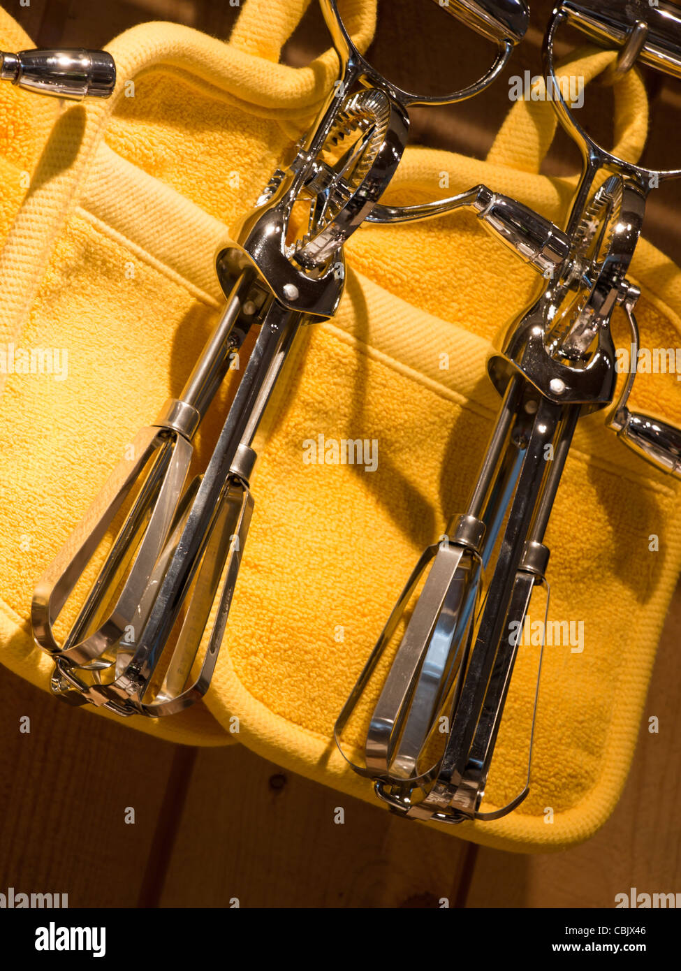 Hand mixers hi-res stock photography and images - Alamy