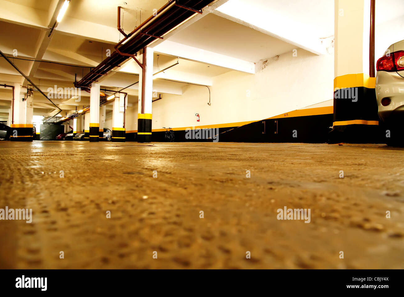 Basement hi-res stock photography and images - Alamy