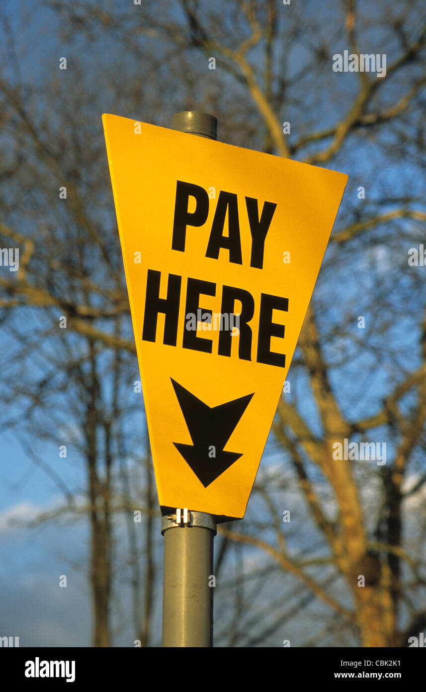 Pay here sign by a parking meter, Denmark Hill, London, UK Stock Photo ...