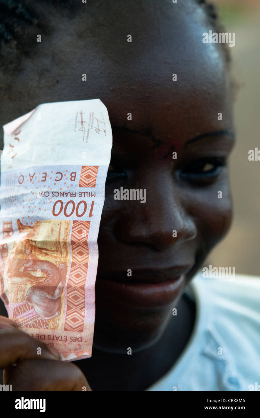 Benin west africa cotonou woman hi-res stock photography and images - Alamy