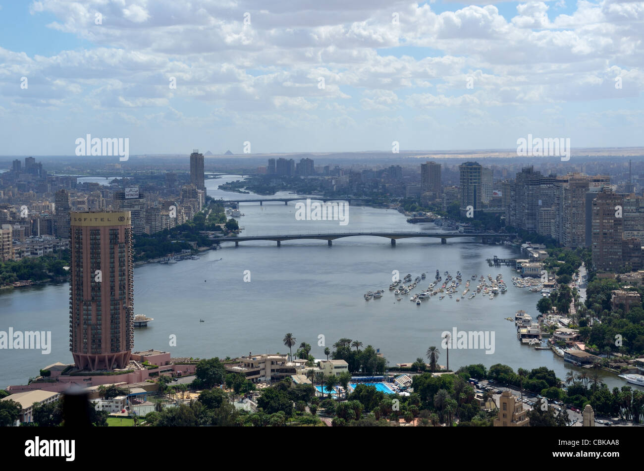 The Nile River as it flows through central Cairo quarter as it heads ...