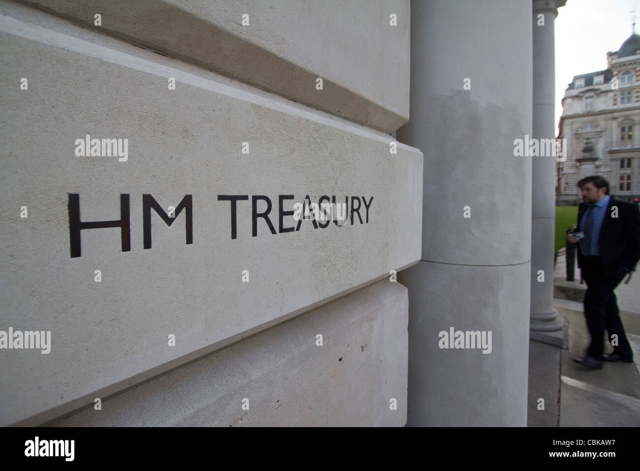 Treasury uk offices hi-res stock photography and images - Alamy