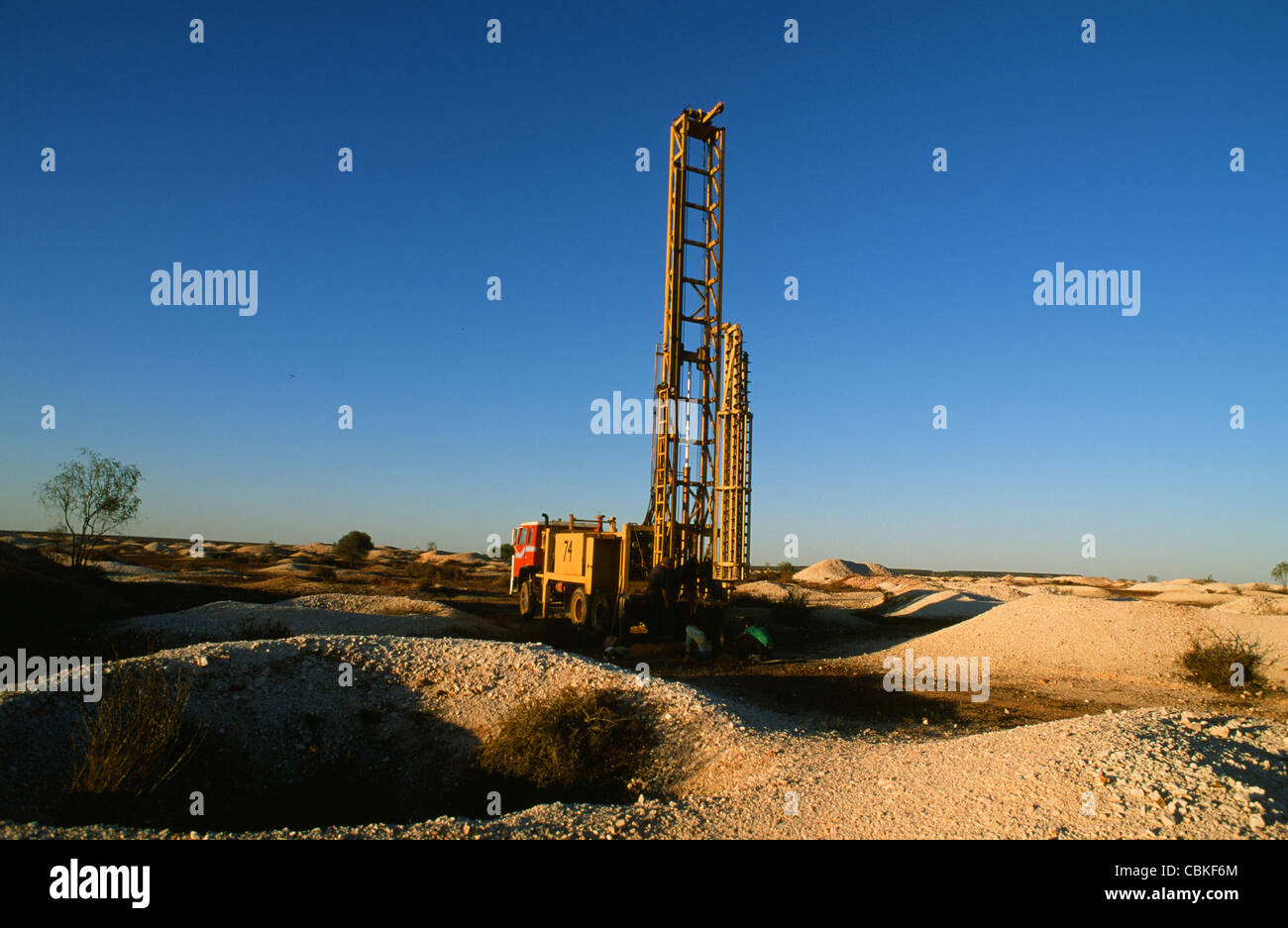 Opal mining with professional drill at Australia's oldest opal field in ...