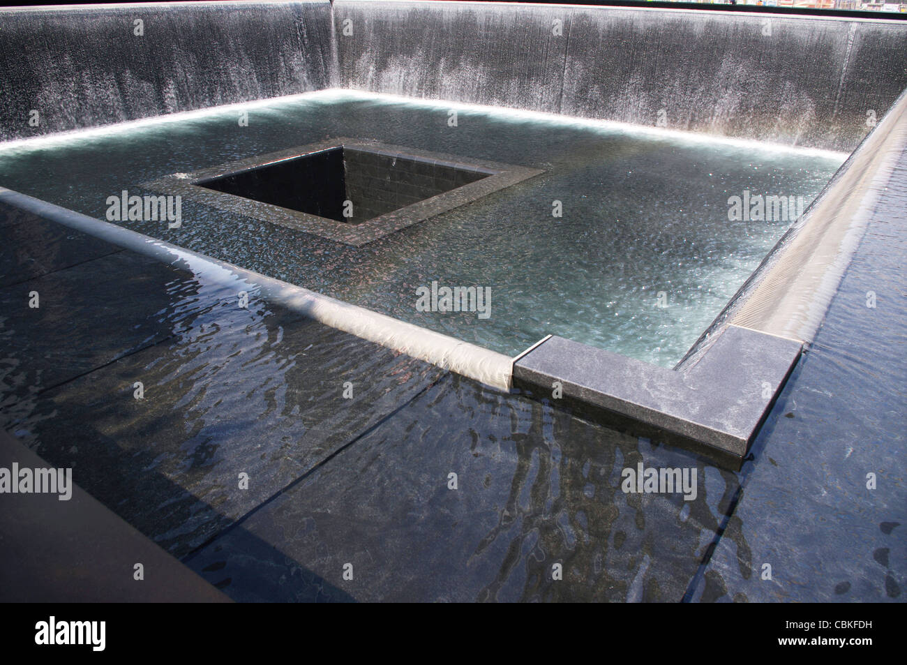 World Trade Center Memorial in memory to those who perished in the ...