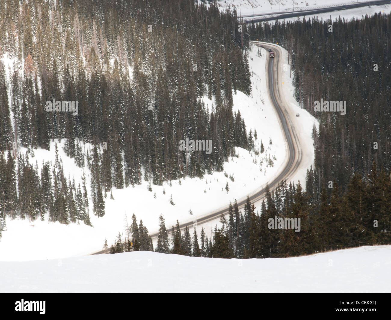 Snowy winter scene high in the mountain. Colorado Rocky Mountains USA ...