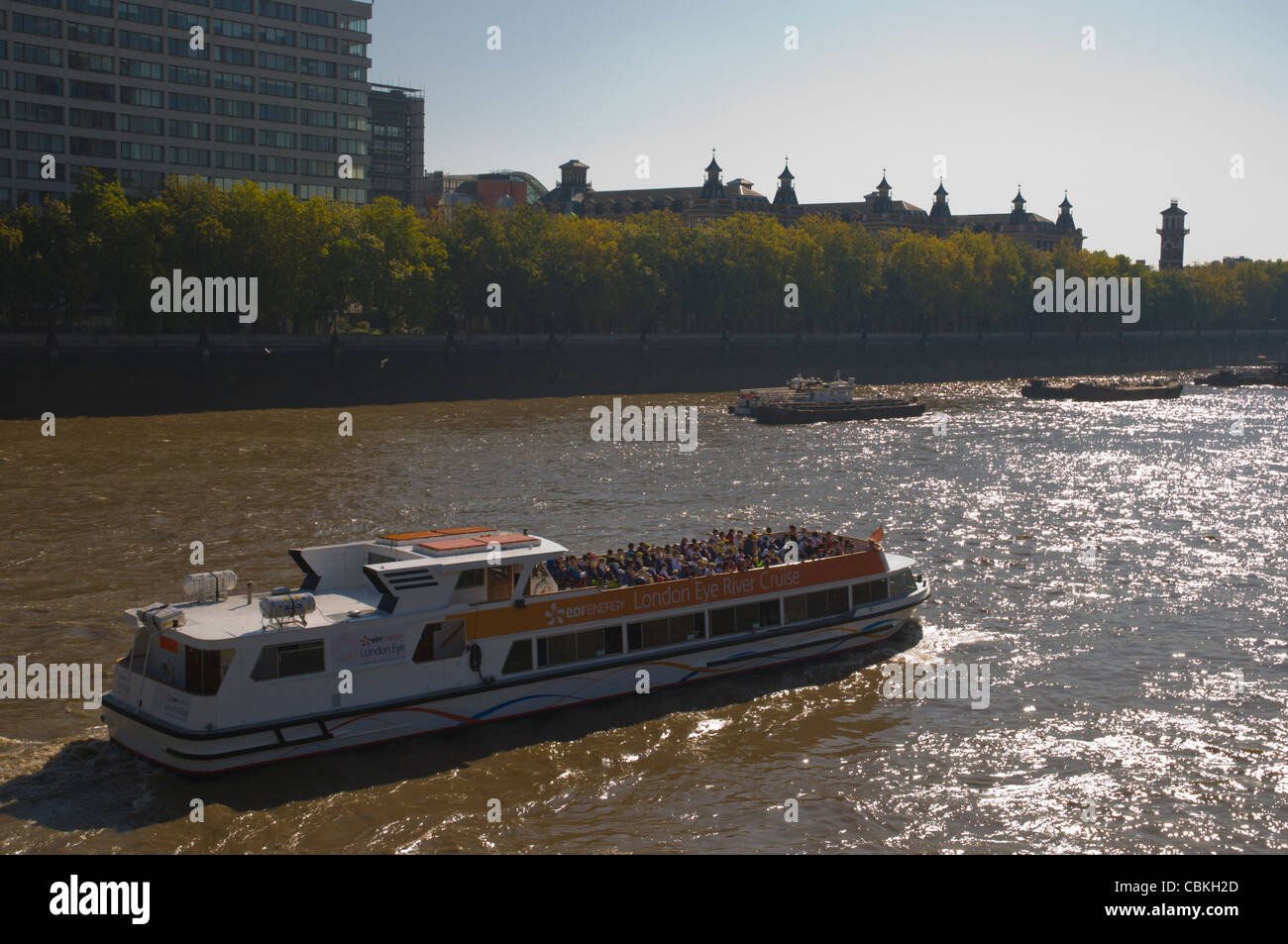 British river cruise boat hi-res stock photography and images - Alamy