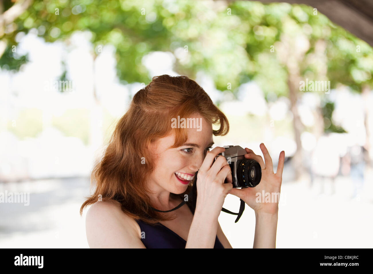 Woman stand for a photograph hi-res stock photography and images - Alamy