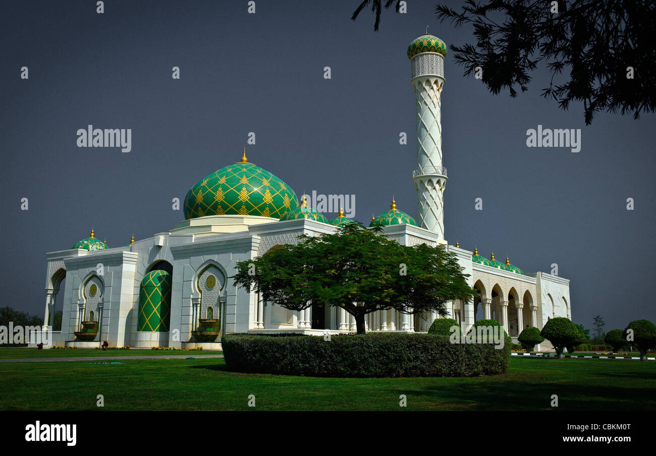 Sultanate of Oman, Muscat Tourism, A Mosque in Muscat Stock Photo - Alamy