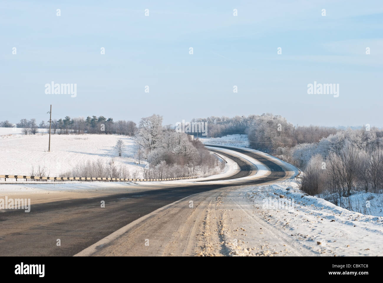 Roads landscape hi-res stock photography and images - Alamy