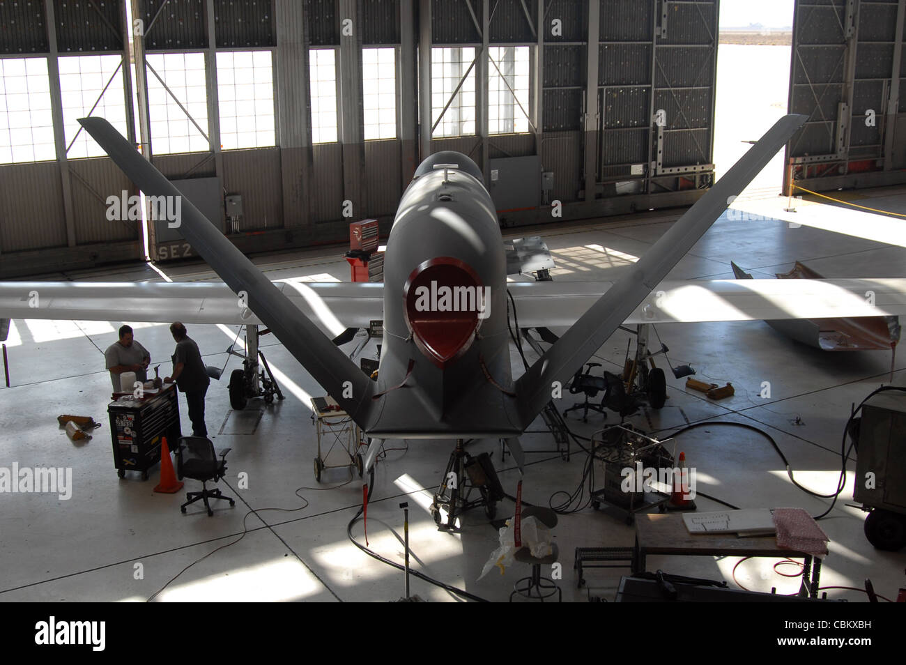 Maintainers with the Global Hawk Combined Test Force perform ...