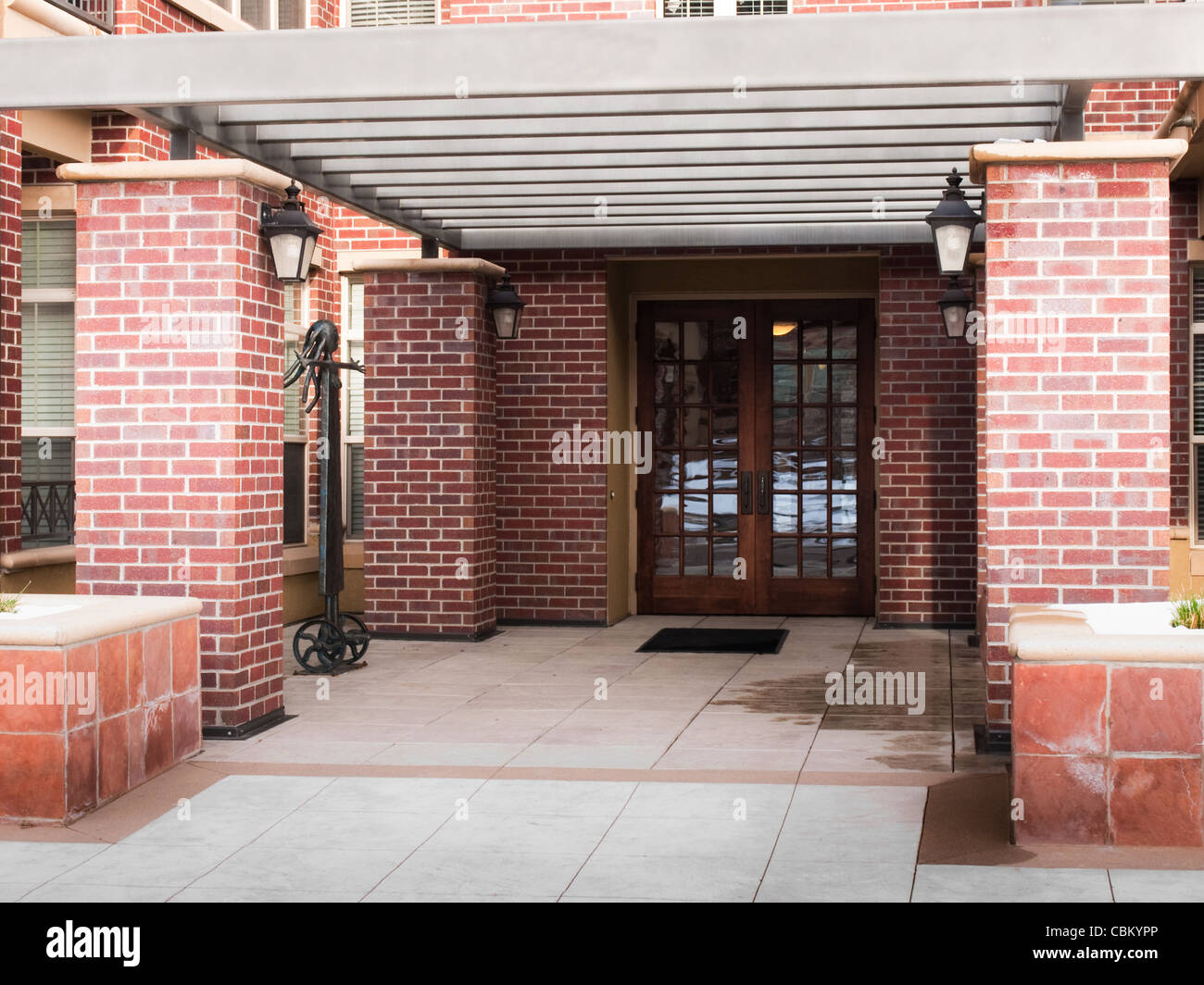 Entry into the apartment building Stock Photo - Alamy