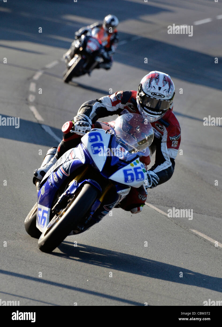 motorcycle racing isle of man TT Stock Photo - Alamy