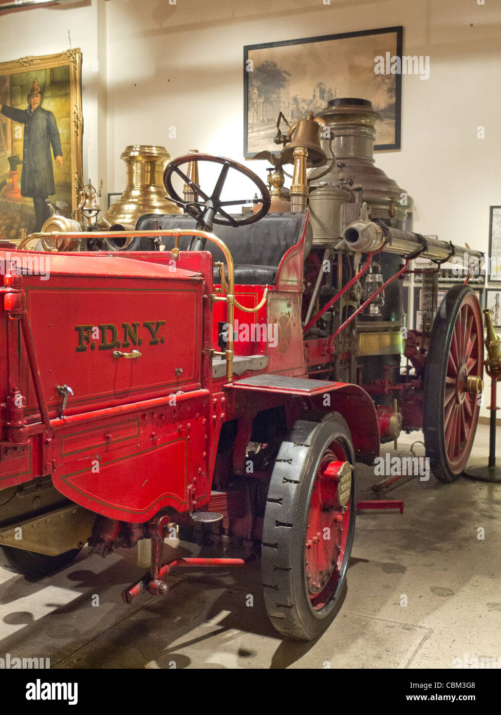 Steam fire engines hi-res stock photography and images - Alamy