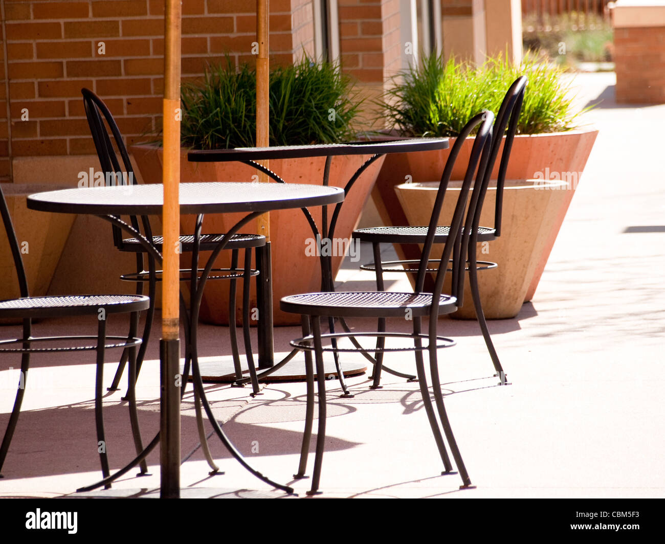 Planters chair hi-res stock photography and images - Alamy