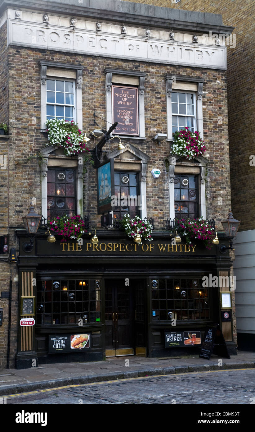 Prospect of Whitby Wapping London England Stock Photo - Alamy