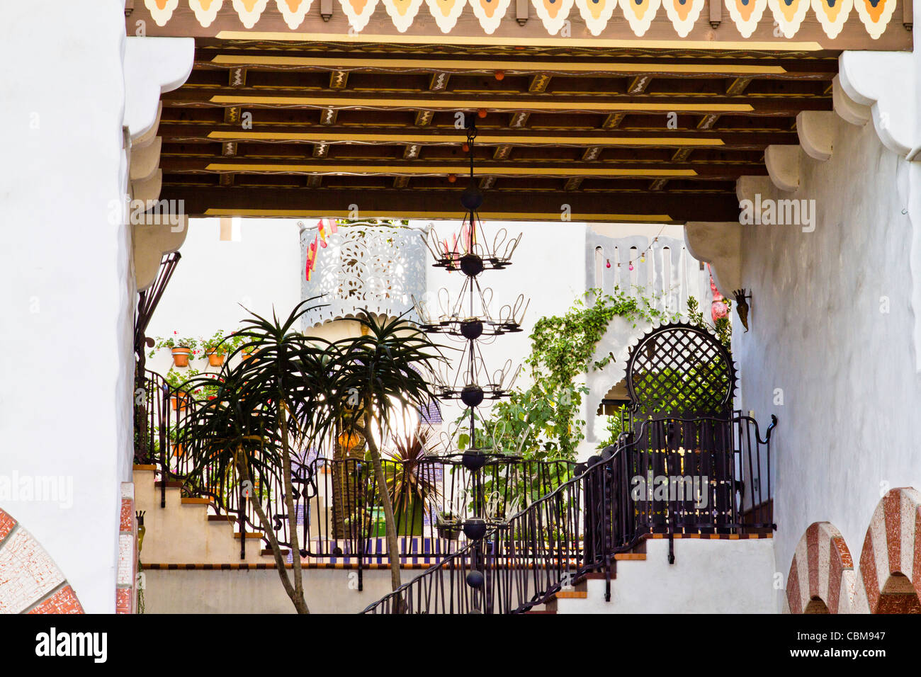 Spanish style architecture hi-res stock photography and images - Alamy