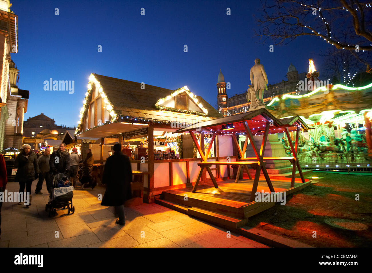 christmas market in the grounds of belfast city hall northern ireland ...