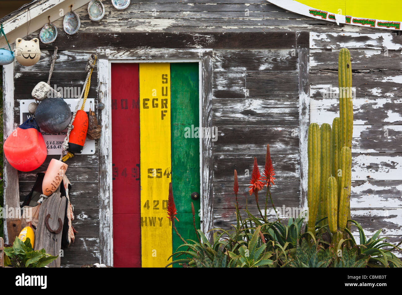 Surf shack shop sign hi-res stock photography and images - Alamy
