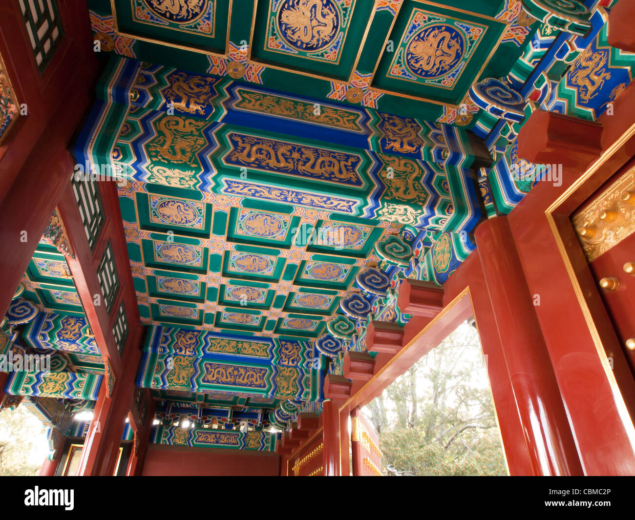 Summer palace beijing ceiling hi-res stock photography and images - Alamy