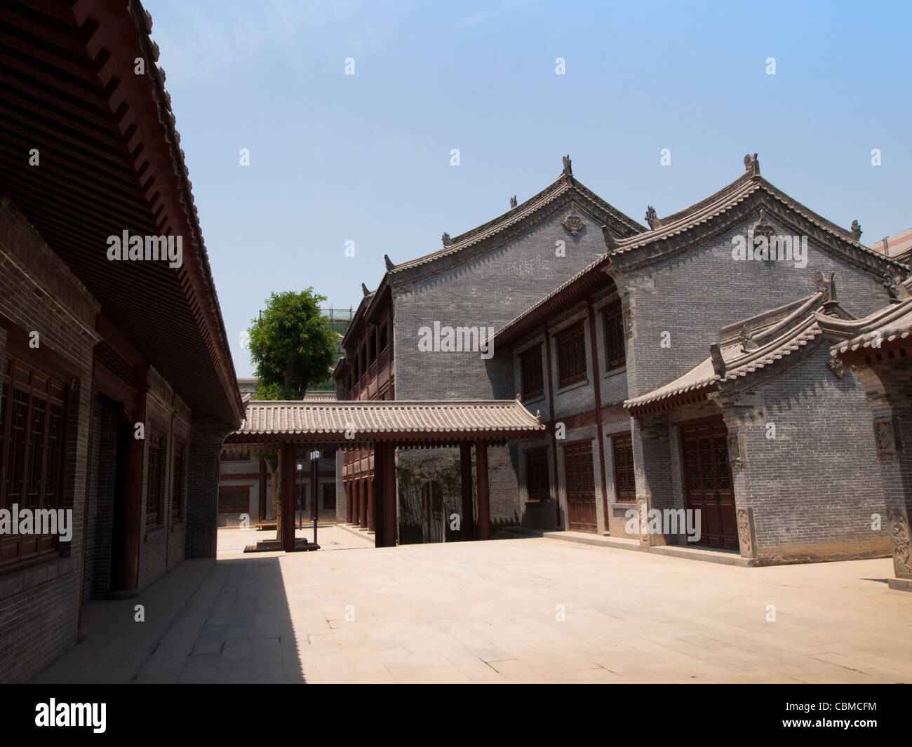 Traditional chinese courtyard residences in Xian, China Stock Photo - Alamy