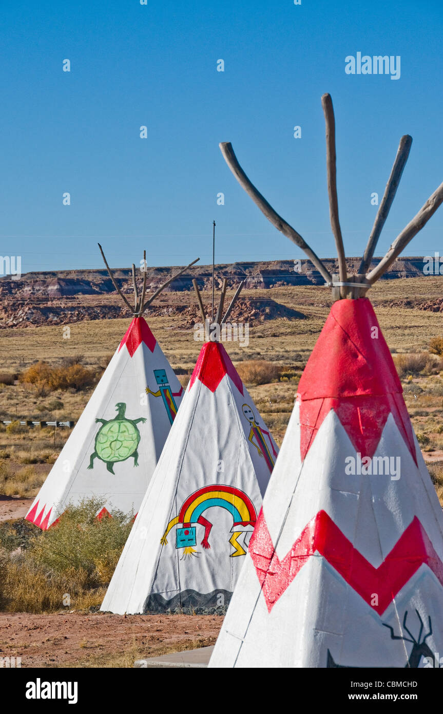 teepee tipis tepee tee pee Stock Photo - Alamy