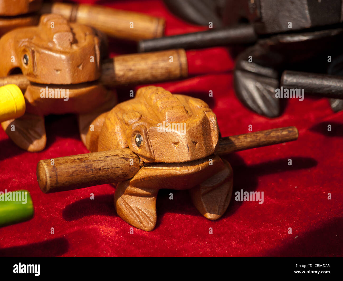 Toy Frogs Hi Res Stock Photography And Images Alamy