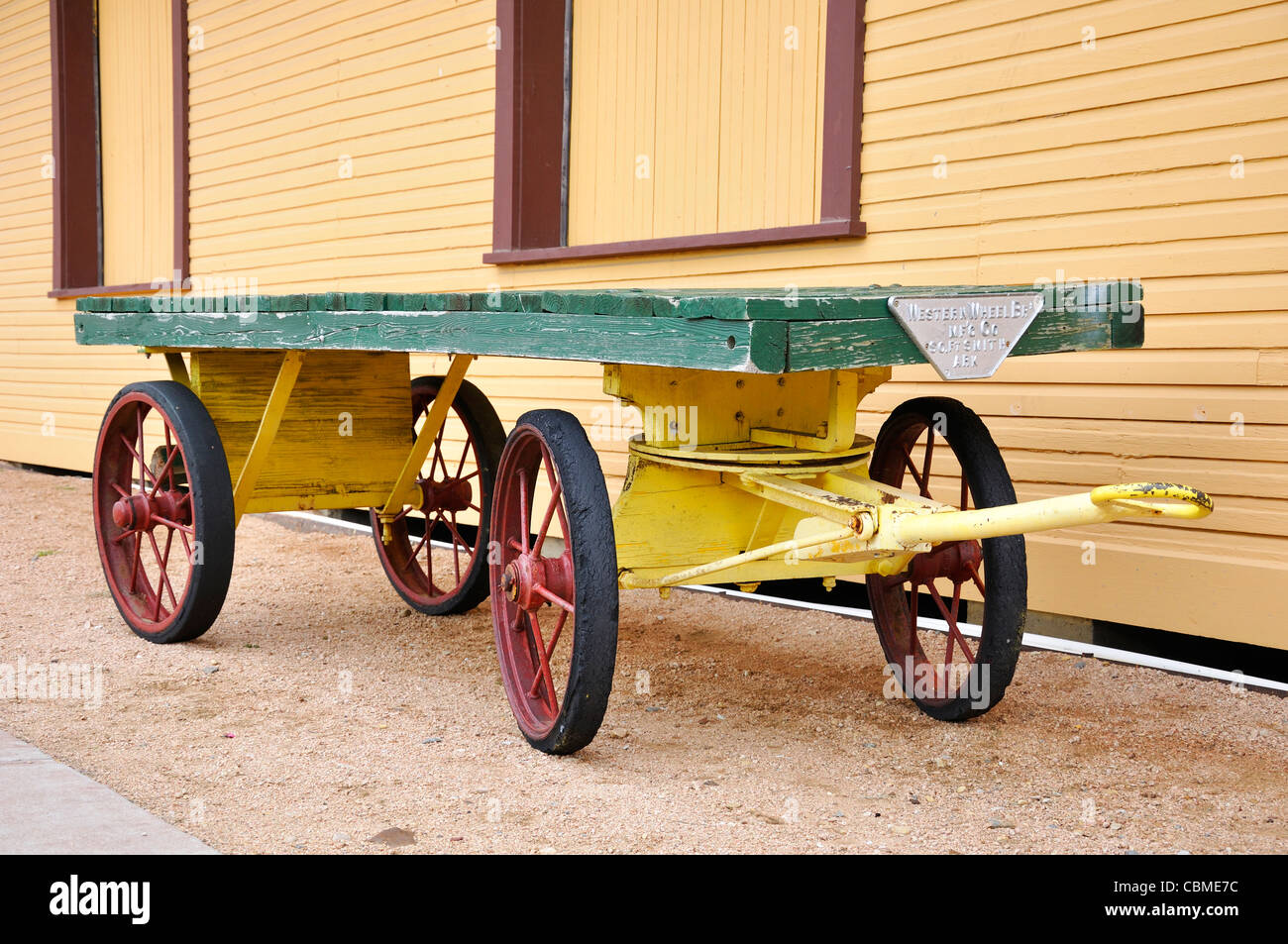 Old luggage cart at Grapevine train station, Texas, USA Stock Photo - Alamy