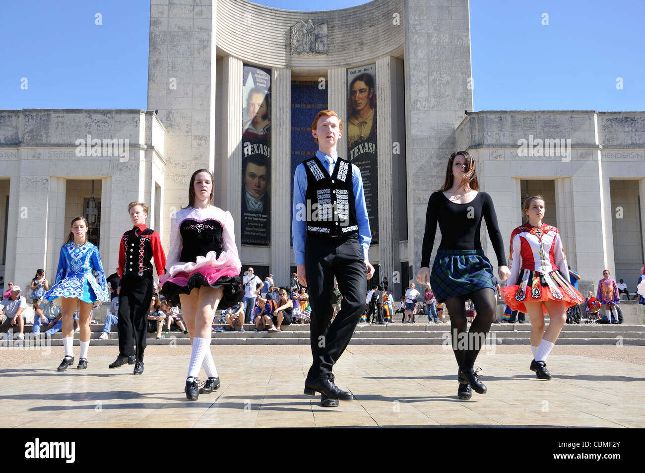 Irish dancer child hi-res stock photography and images - Alamy