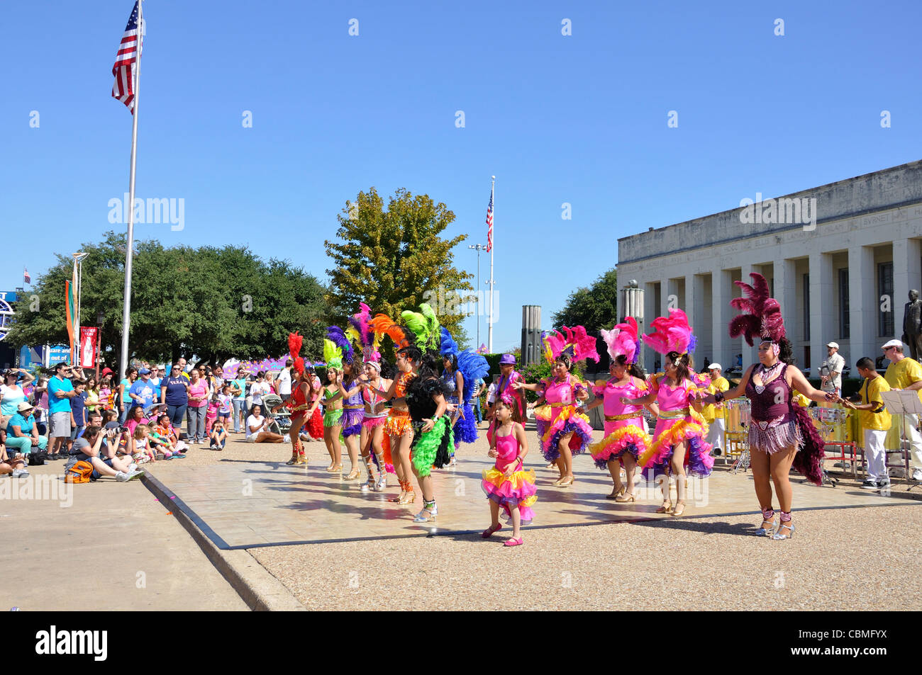 Caribbean traditional dancing Stock Photo - Alamy