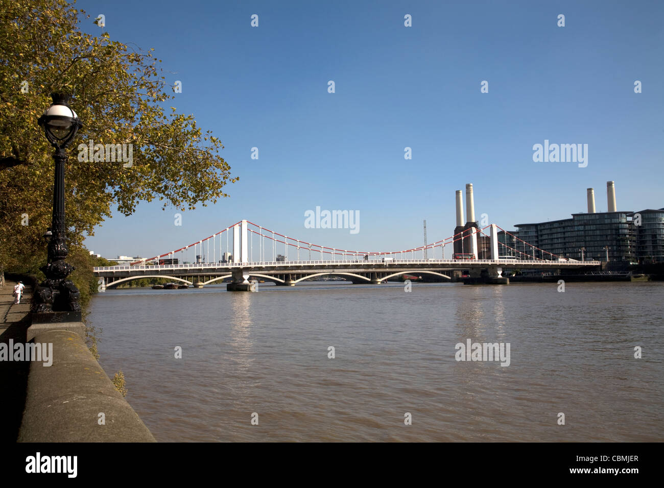 Chelsea river bank hi-res stock photography and images - Alamy