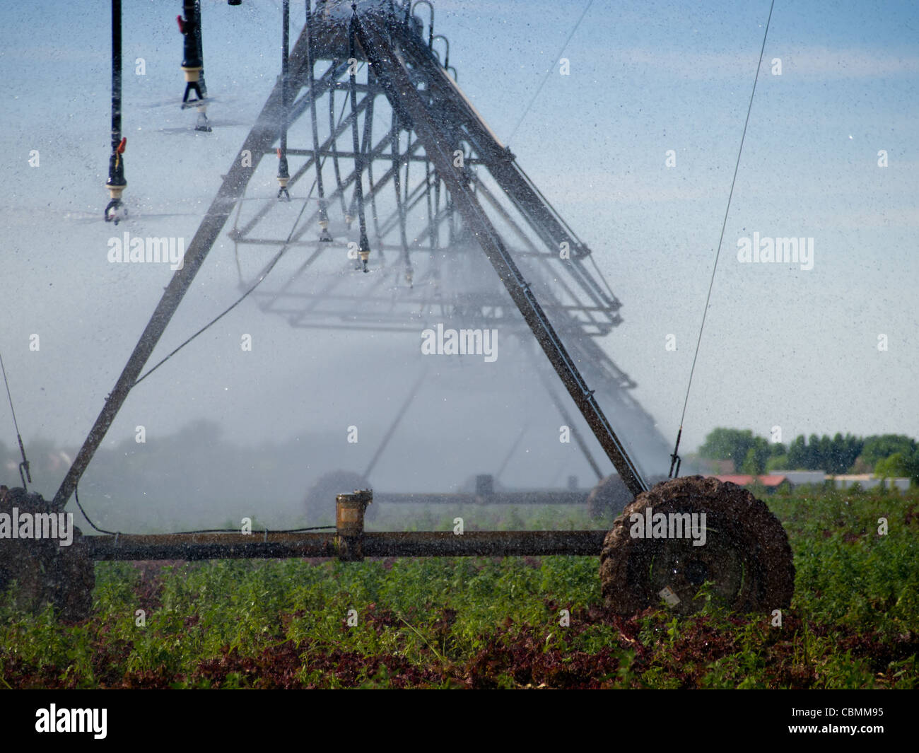 Circular irrigation system on the farm field Stock Photo - Alamy